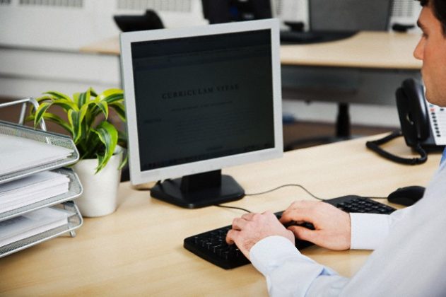 Why is it Important to ask for help at Work? - Wisestep